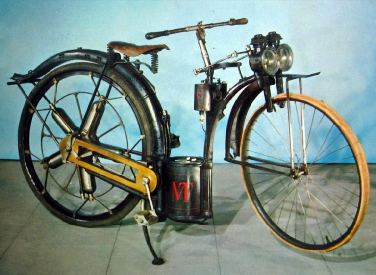 1890-1899 – Motorcycle Timeline